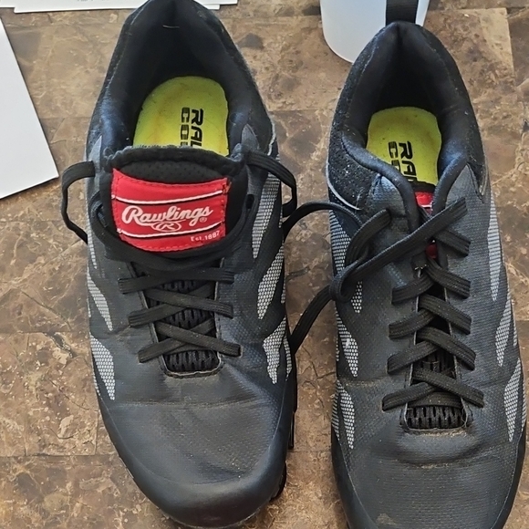 Rawlings | Shoes | Rawlings Black And White Athletic Shoes | Poshmark
